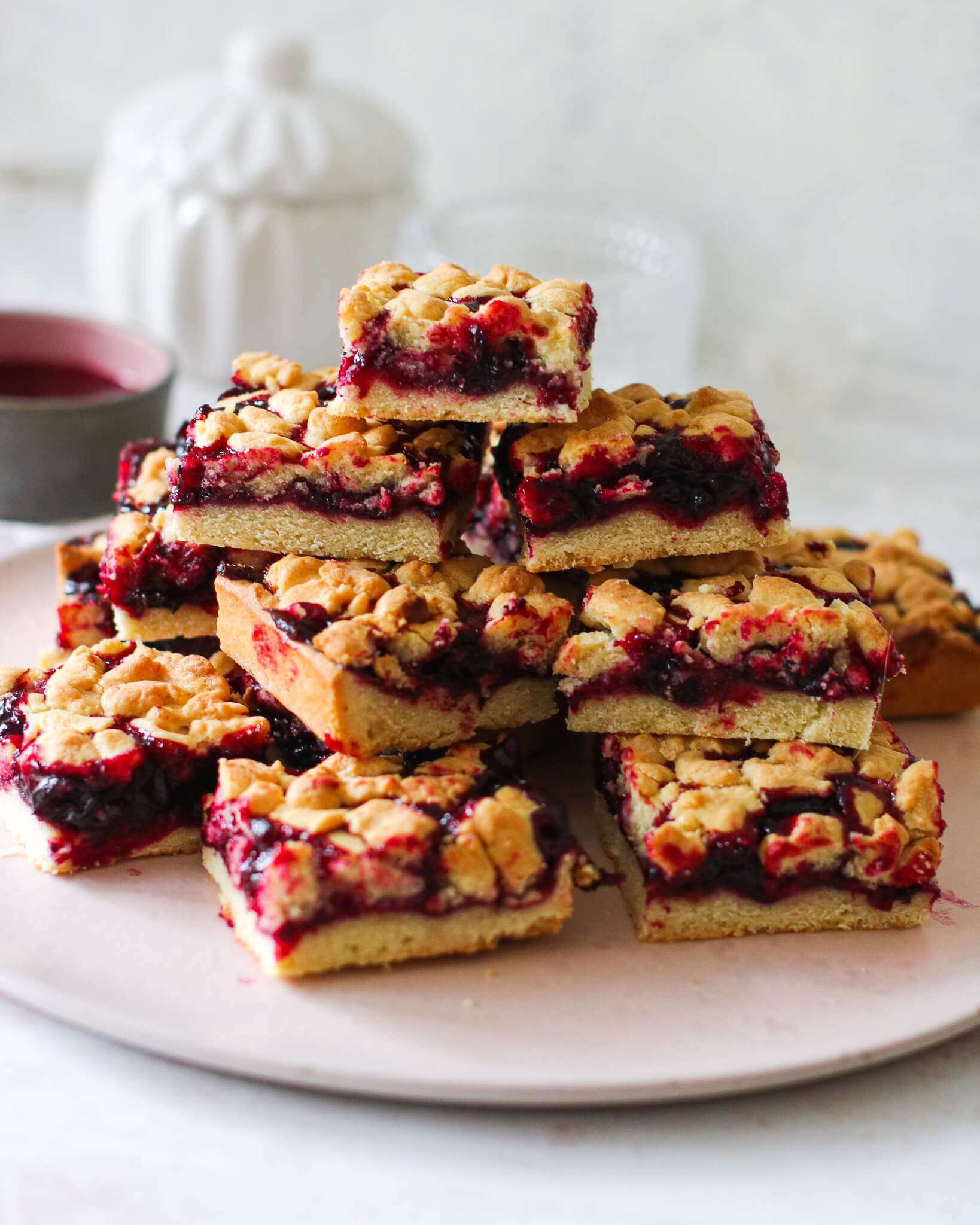 Trupininis pyragas su uogiene - Skanauk su Aušra