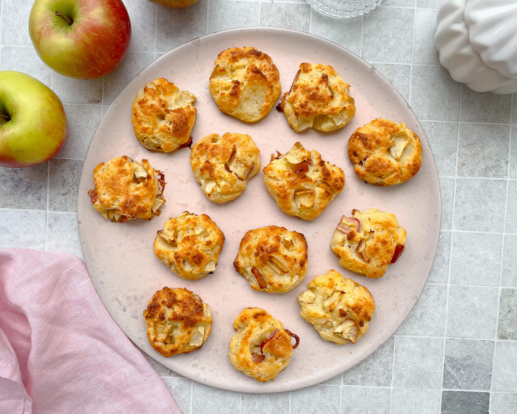 Sausainiai su varške ir obuoliais - Skanauk su Aušra